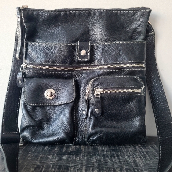 Roots | Bags | Roots Large Black Leather Venetian Tribe Villager Bag ...